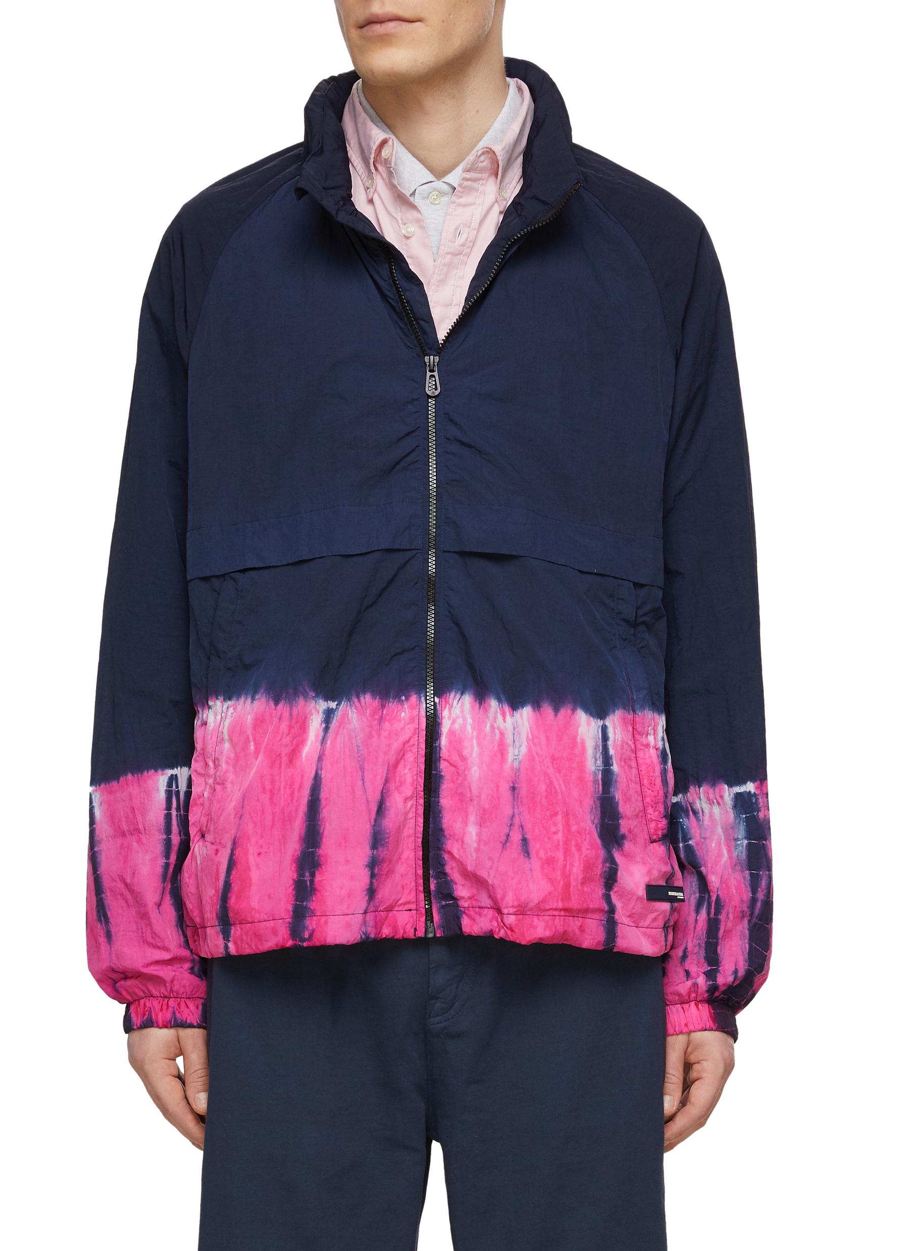 PACKABLE HOOD TIE DYE NYLON JACKET